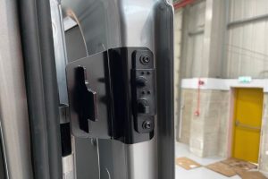 Ford Transit 2014> Anti-Peel Bracket | Van Deadlock Solutions